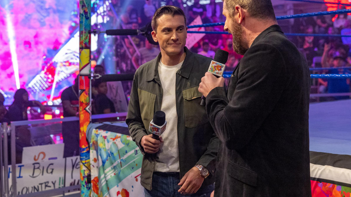 Booker T está presionando para que Vic Joseph regrese al roster ...