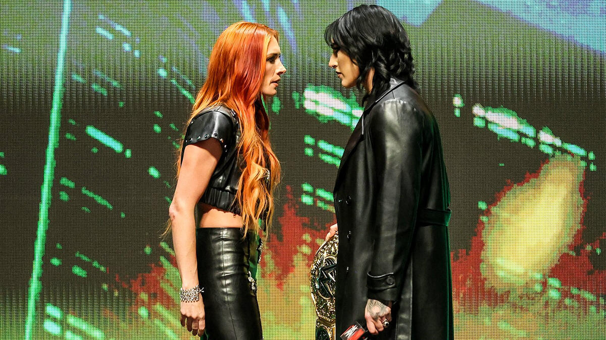 Becky Lynch y Rhea Ripley podrían tener una revancha próximamente